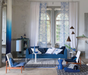 Amazing Living Room Designs With Character