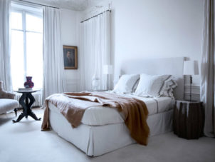 Historic Parisian Apartment with Contemporary Art - Decoholic