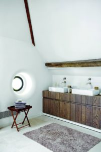 Simplistic Modern Country Loft Design
