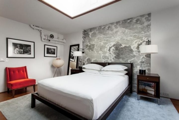 Stunning and Dramatic Loft in Soho