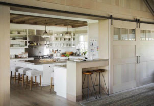 Awesome Beach Barn With A Relaxed Elegance