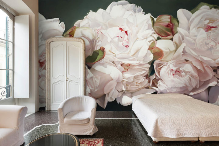Make your Home Bloom With These Floral Wallpaper Ideas
