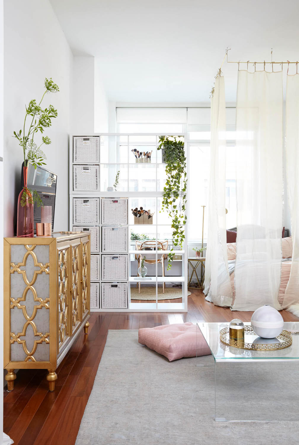 Small Studio Ideas For Tiny Home Interiors | Decoholic
