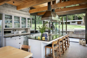 New Rustic Ocean Charming Home With Awesome View
