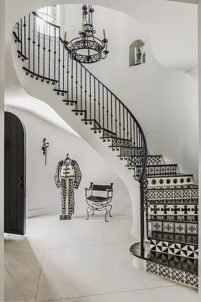 Eclectic High-End Style Interior Design Ideas