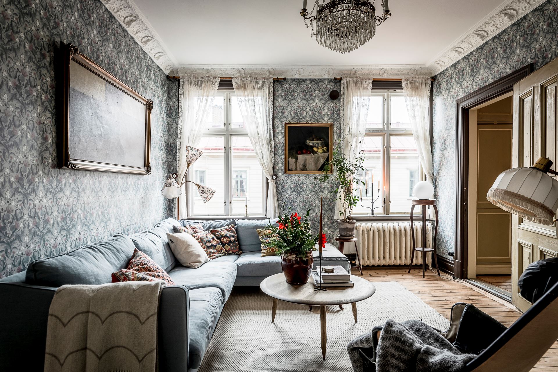 Charming Scandinavian Apartment With Country Style