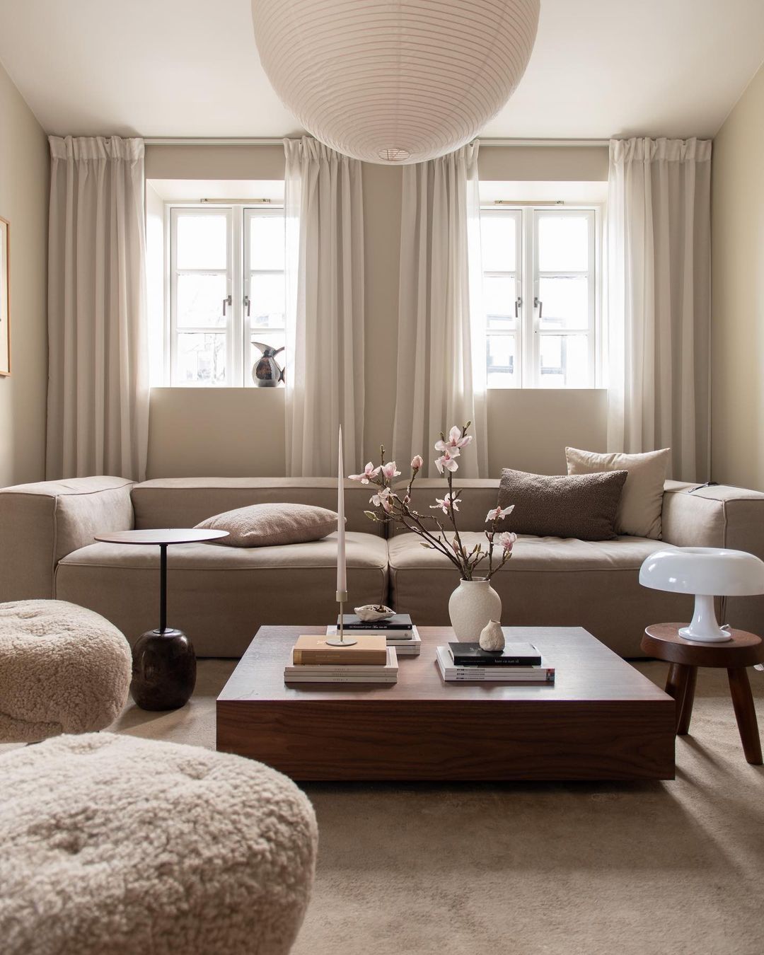 10 Ways To Create A Relaxing Living Room
