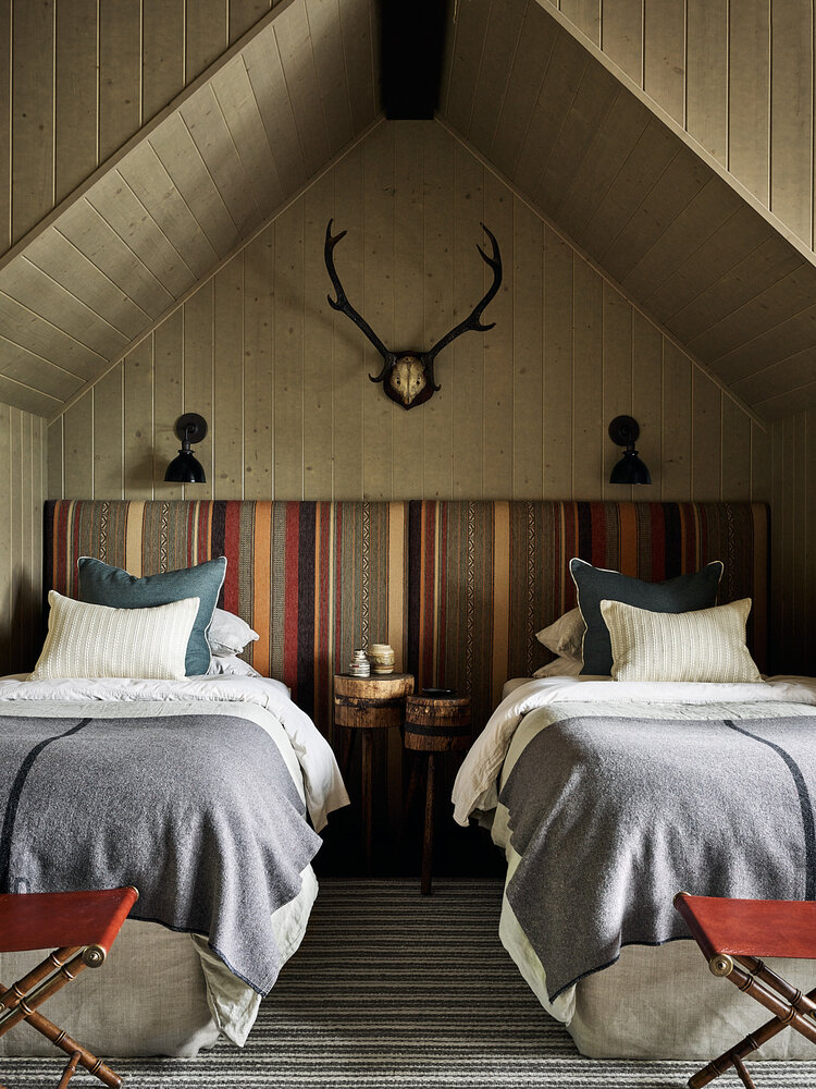 The Best Awe-Inspiring Mountain Chalet Interiors