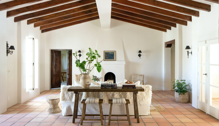 Renovating an Early Californian-Style Home in Rancho Santa Fe, California