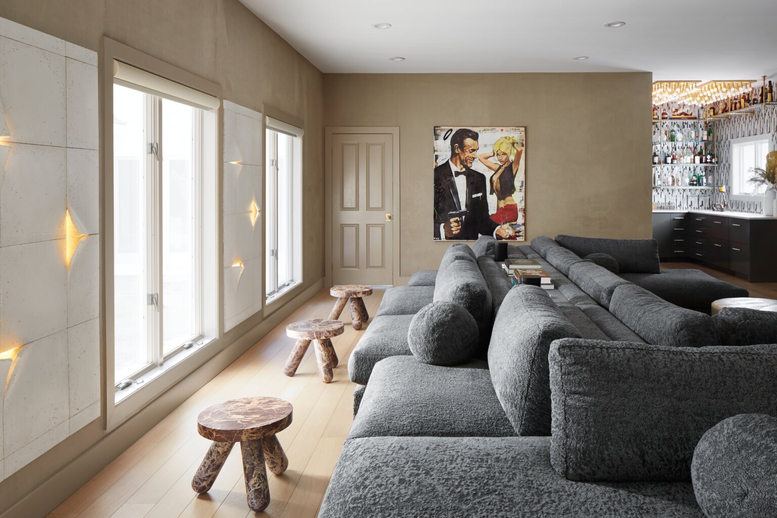 This Home Is The Epitome of Contemporary Chic