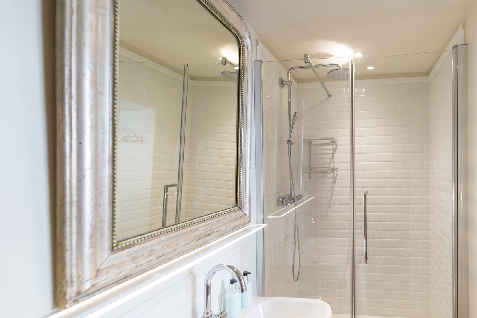 Dream Castillon Paris Rental: Experience the Perfect Vacation in the ...