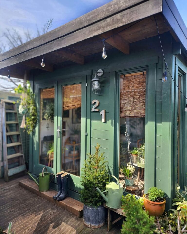 This Seaside Cottage Is A Rustic Haven