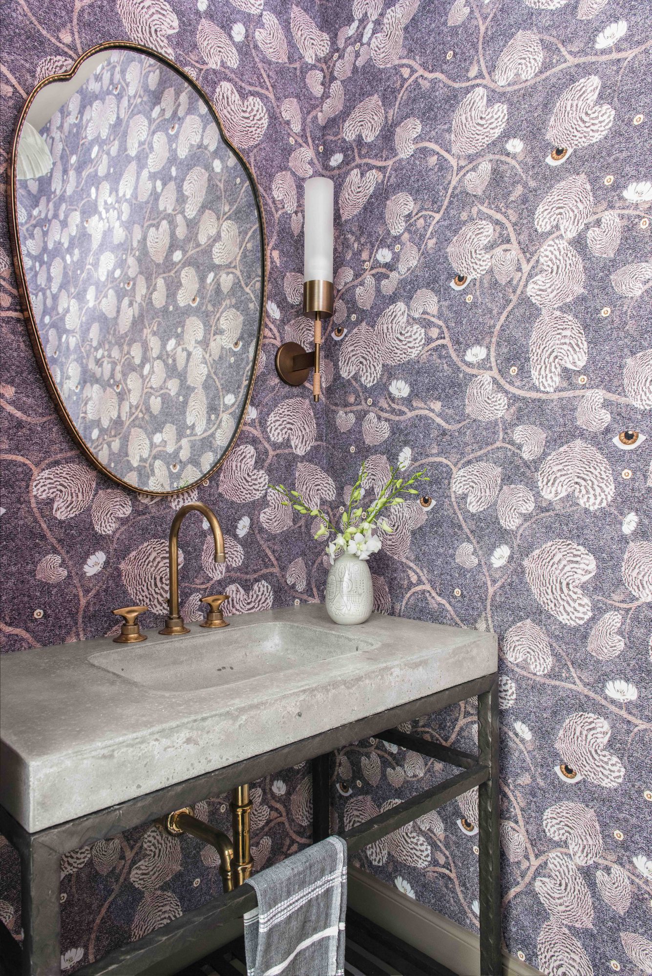 Sophisticated Interiors With A Touch Of Southern Charm