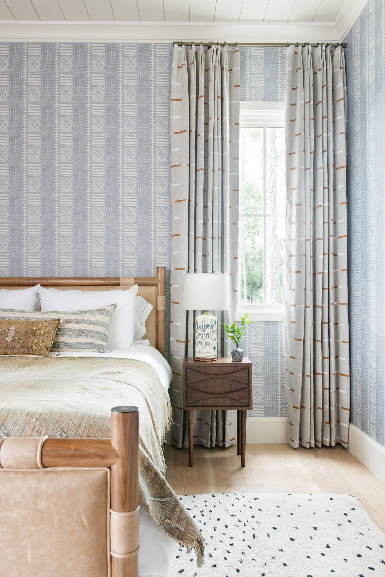 Sophisticated Interiors With A Touch Of Southern Charm