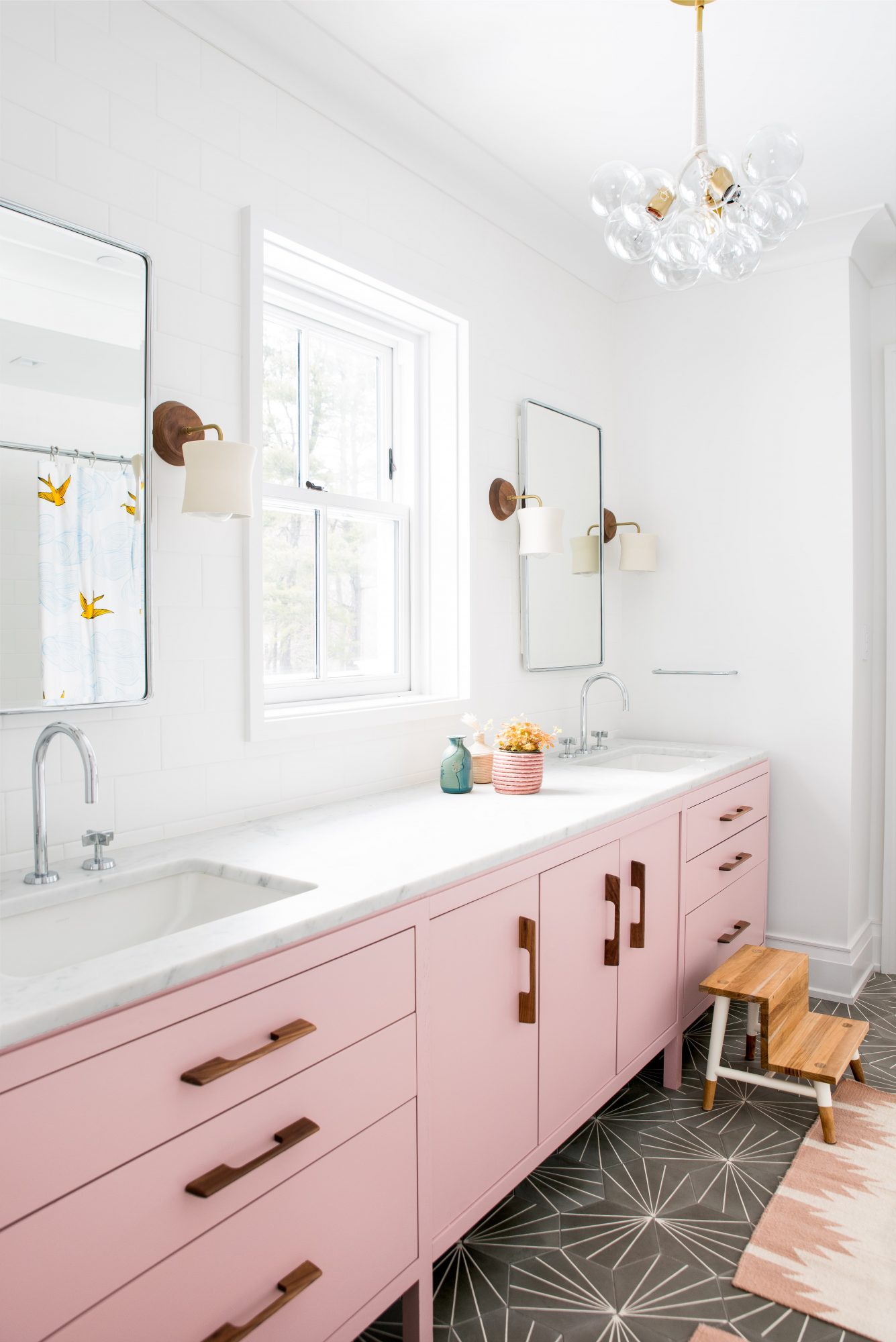 Sophisticated Interiors With A Touch Of Southern Charm