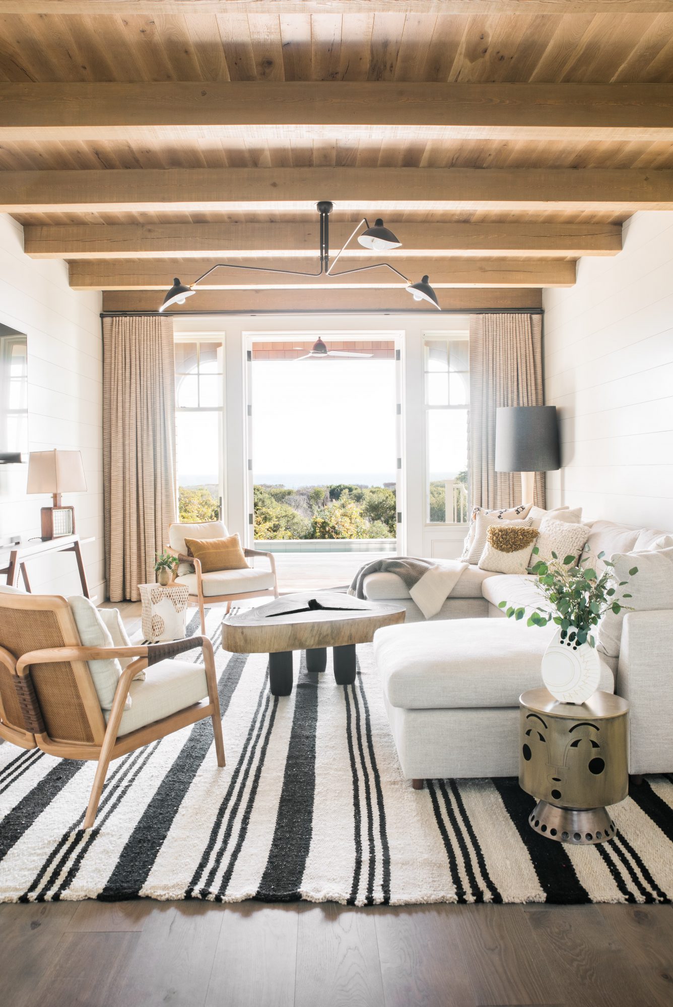 Sophisticated Interiors With A Touch Of Southern Charm