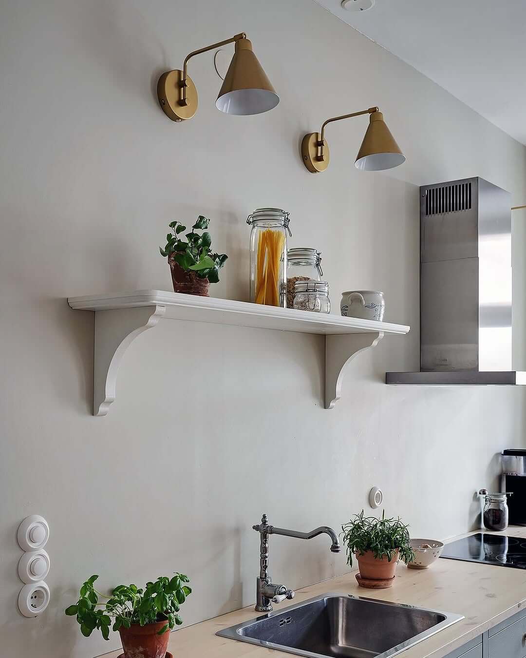 A Sunlit Scandinavian Gem: Inside a Turn-of-the-Century Apartment